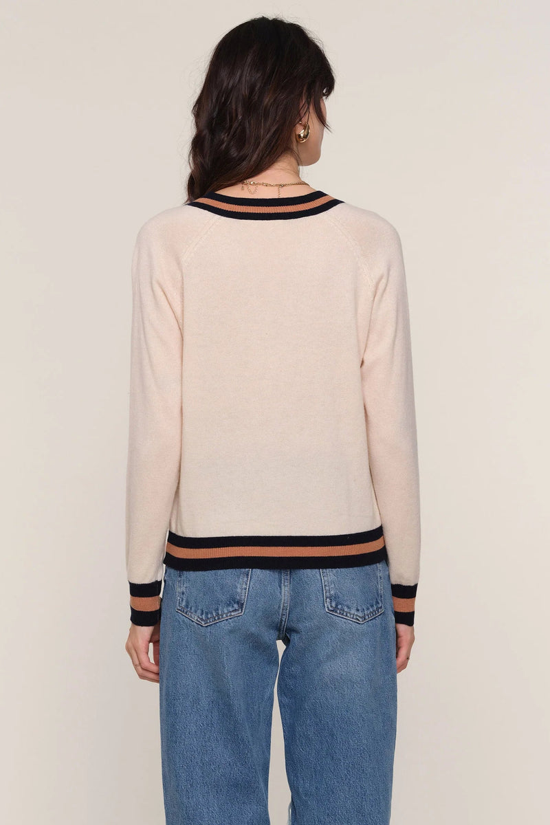 Heartloom Aella Sweater – Maxwell James